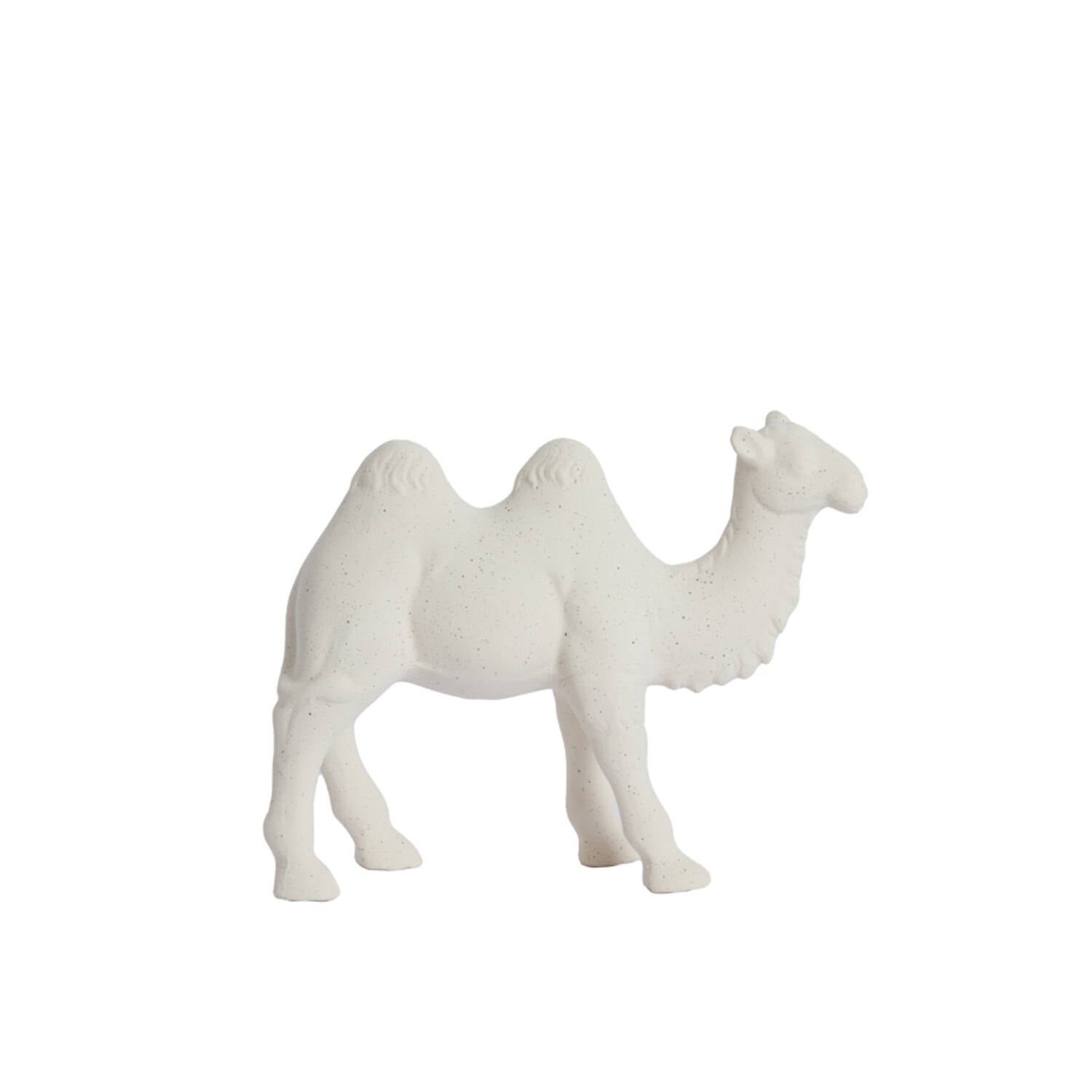 Standing Camel | Papillon Living